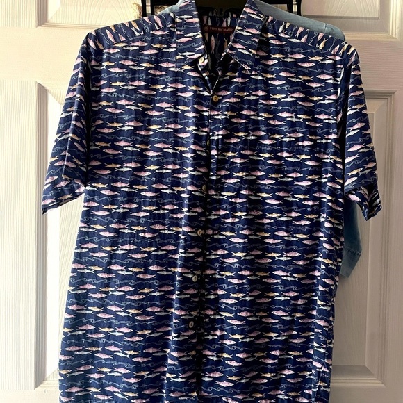 Tori Richard | Shirts | Tori Richard Fish Print Blue Button Down Small ...